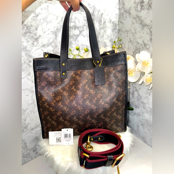 Coach | Bags | Coach Field Tote With Horse And Carriage Printburgundy ...